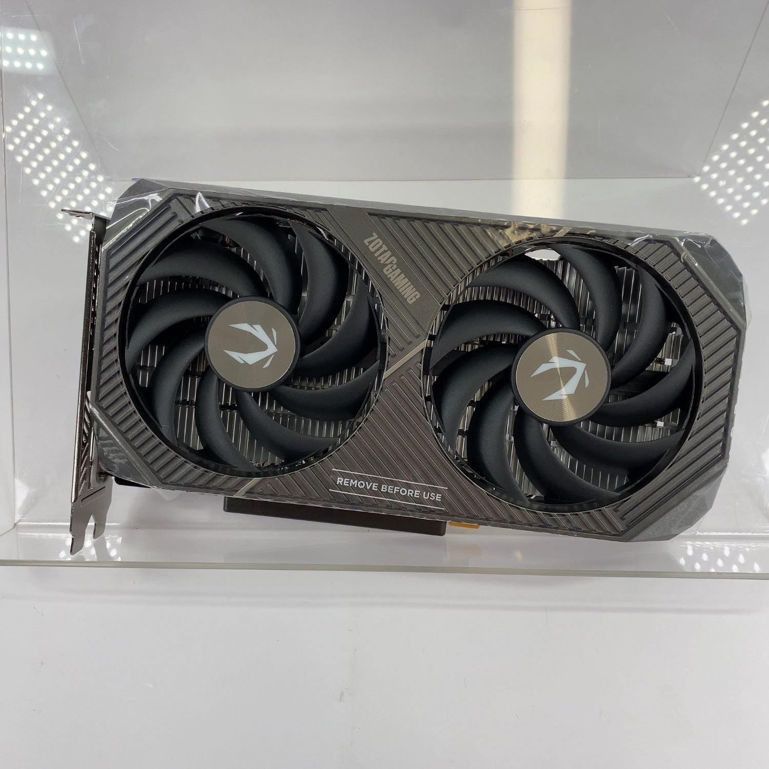 Zotac Geforce RTX 5060 8GB GDDR7 Graphics Card ZT-B50600H-10M Twin Edg ...