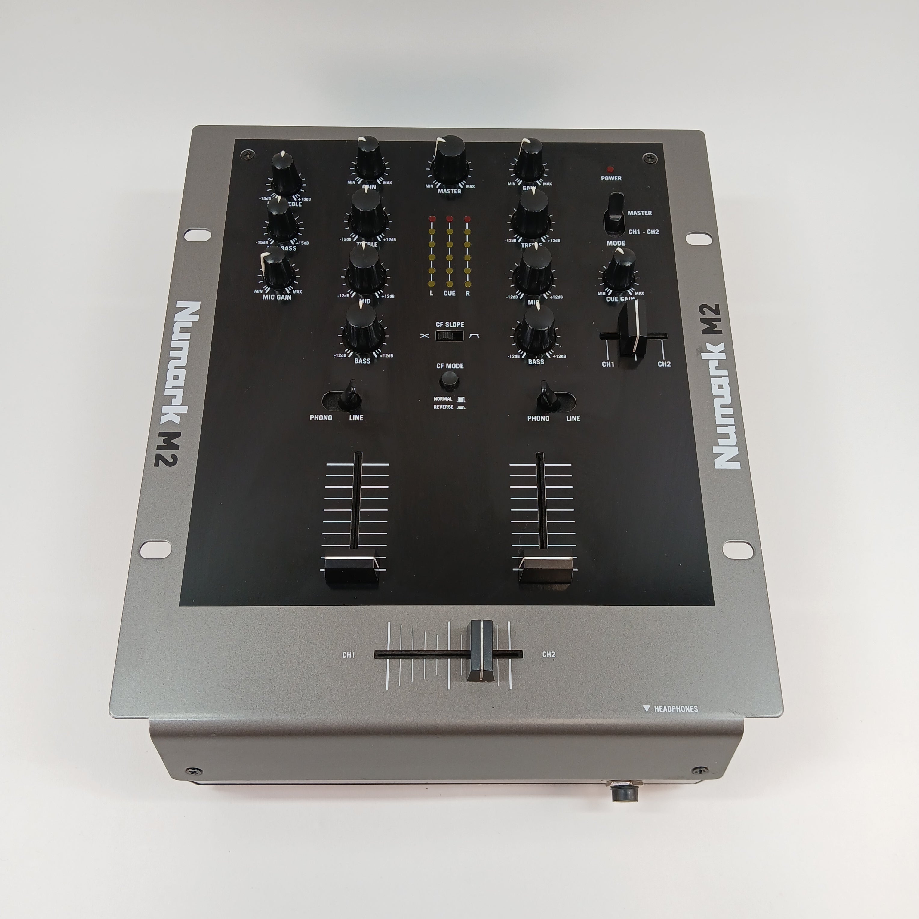 Numark M2 Mountable 2-Channel Scratch DJ Mixer M2BLACKXUS – PayMore ...